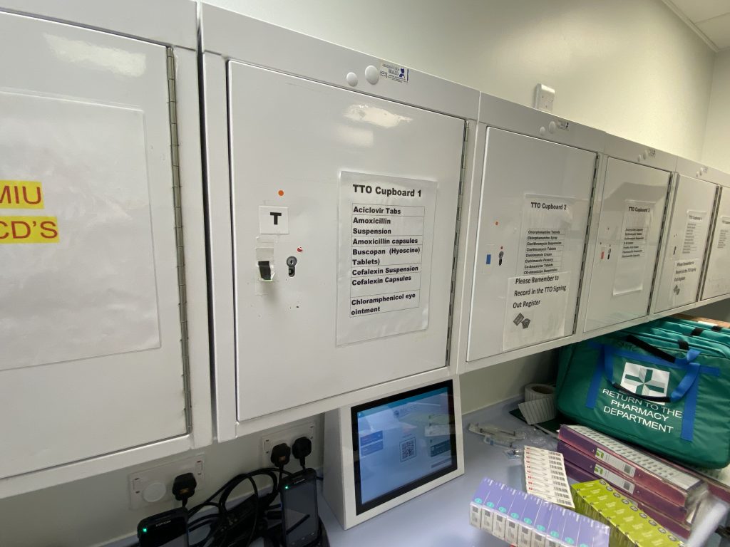 Pharmacy lockers - ExPD